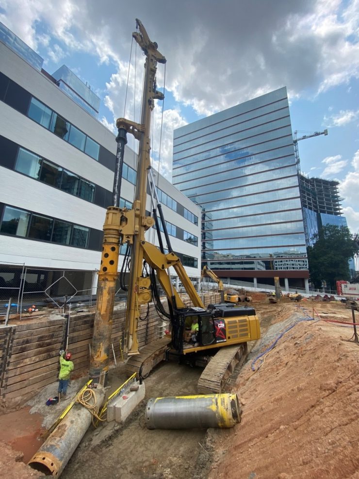 CZM Introduces EK260LS to Fleet - Pile Buck Magazine