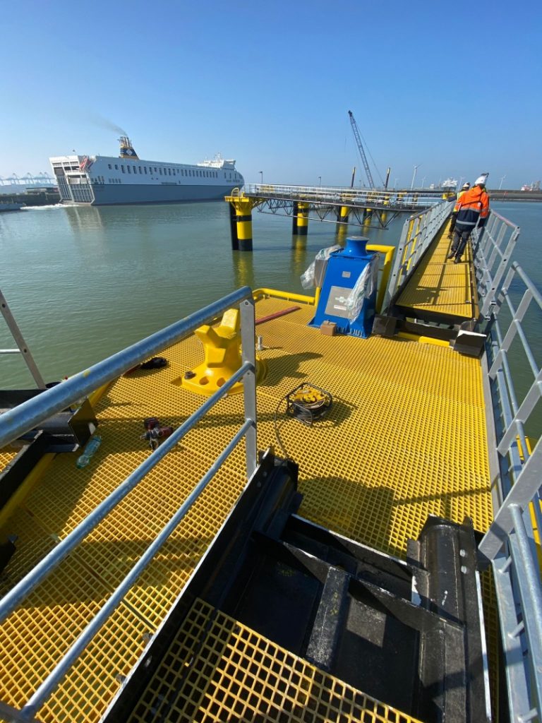 ShibataFenderTeam Partnered with Straatman to Equip a New Jetty at Brittanniadok in Zeebrugge ...