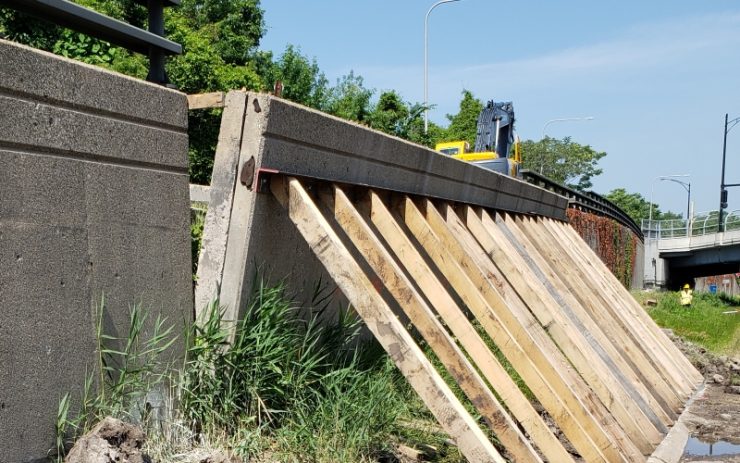 Serviceable Weep Hole Filters Along the George Washington Memorial ...