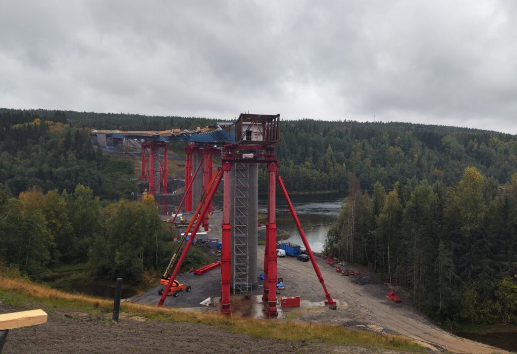 Swedish Bridge Collapse Overcome with Specialist Salvage and ...