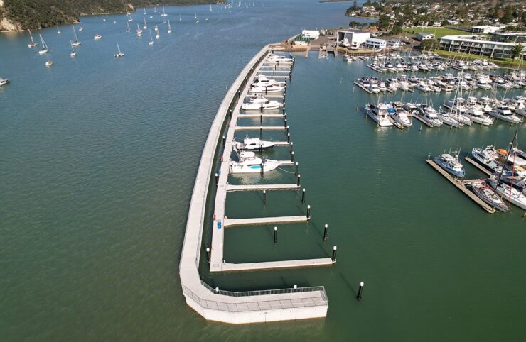 New Zealand Marina Adds Unique Curved Sea Wall - Pile Buck Magazine