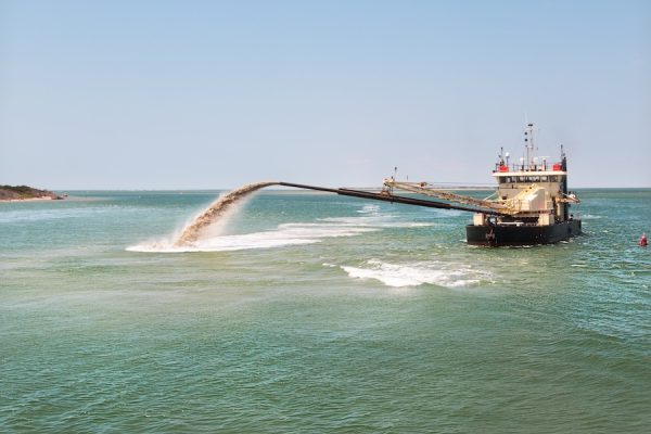 2026 Services Guide: Dredging Services - Pile Buck Magazine