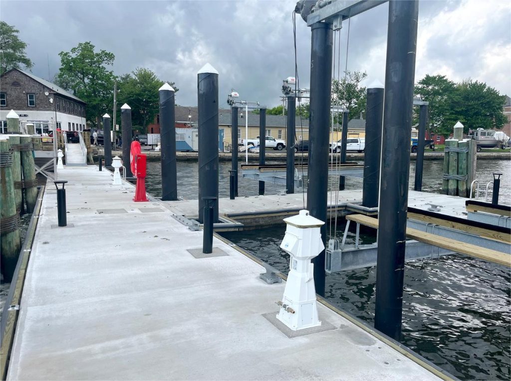 Baltimore Rebuilds Marine Fire & Rescue Docks - Pile Buck Magazine